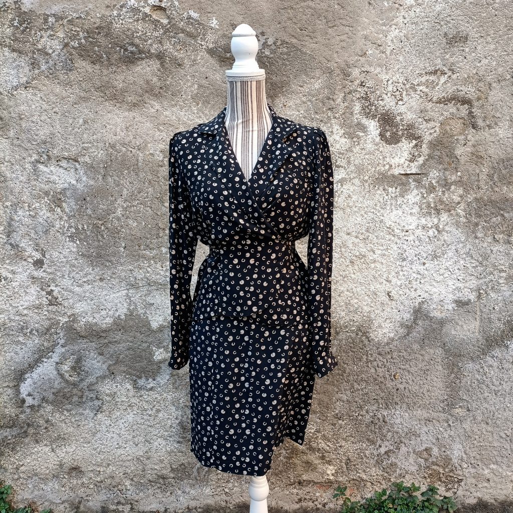 Camicia seta vintage donna con gonna abbinata - Pomella Vintage Shop